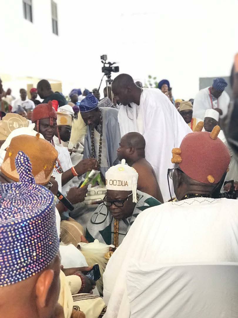 Ile-Ife Agog as Jubril Dotun Sanusi is Installed Okanlomo Oodua ...