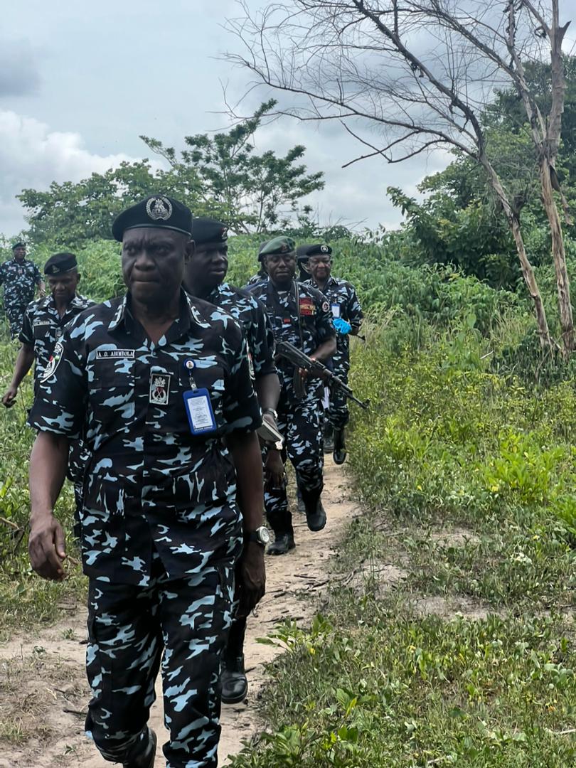 Oyo State Police Hunt Attackers After Deadly School Invasion in Oriire ...